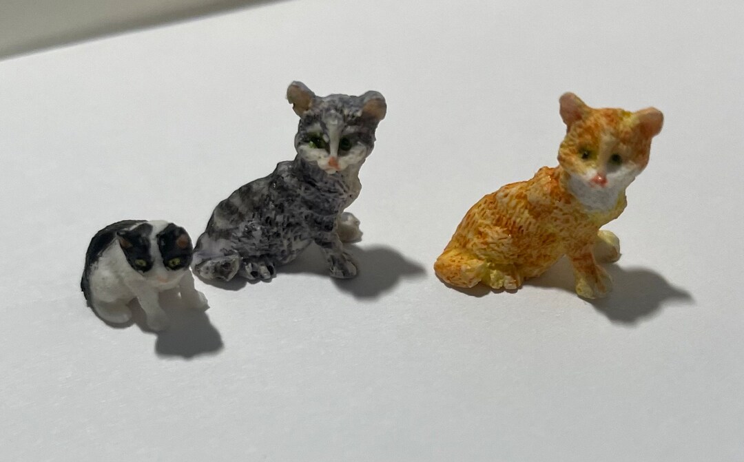 1/2” or 1/24” Set of 3 Small Cats. Resin - Etsy
