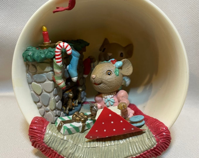 Enesco Cozy Cup Not a Creature Was Stirring Mice Treasury of Christmas ... Enesco Cozy Cup Not a Creature Was Stirring Mice Treasury of Christmas ...