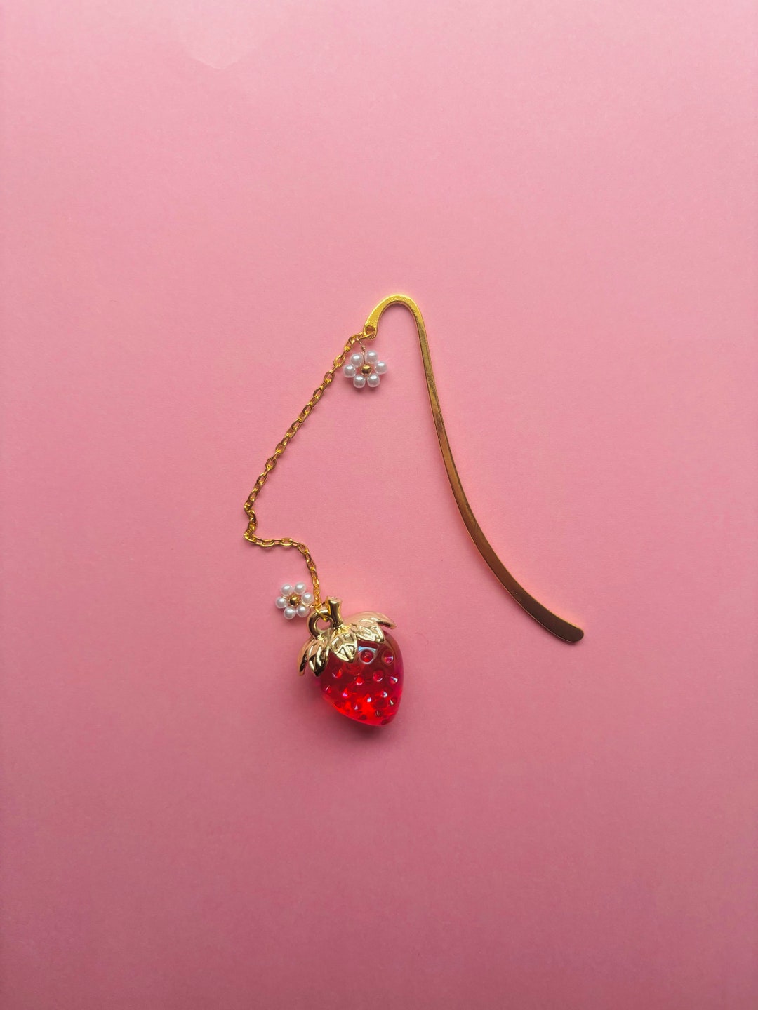 Strawberry Chain Bookmark, Hook Bookmark, Book Lover Gift Idea, Gold ...
