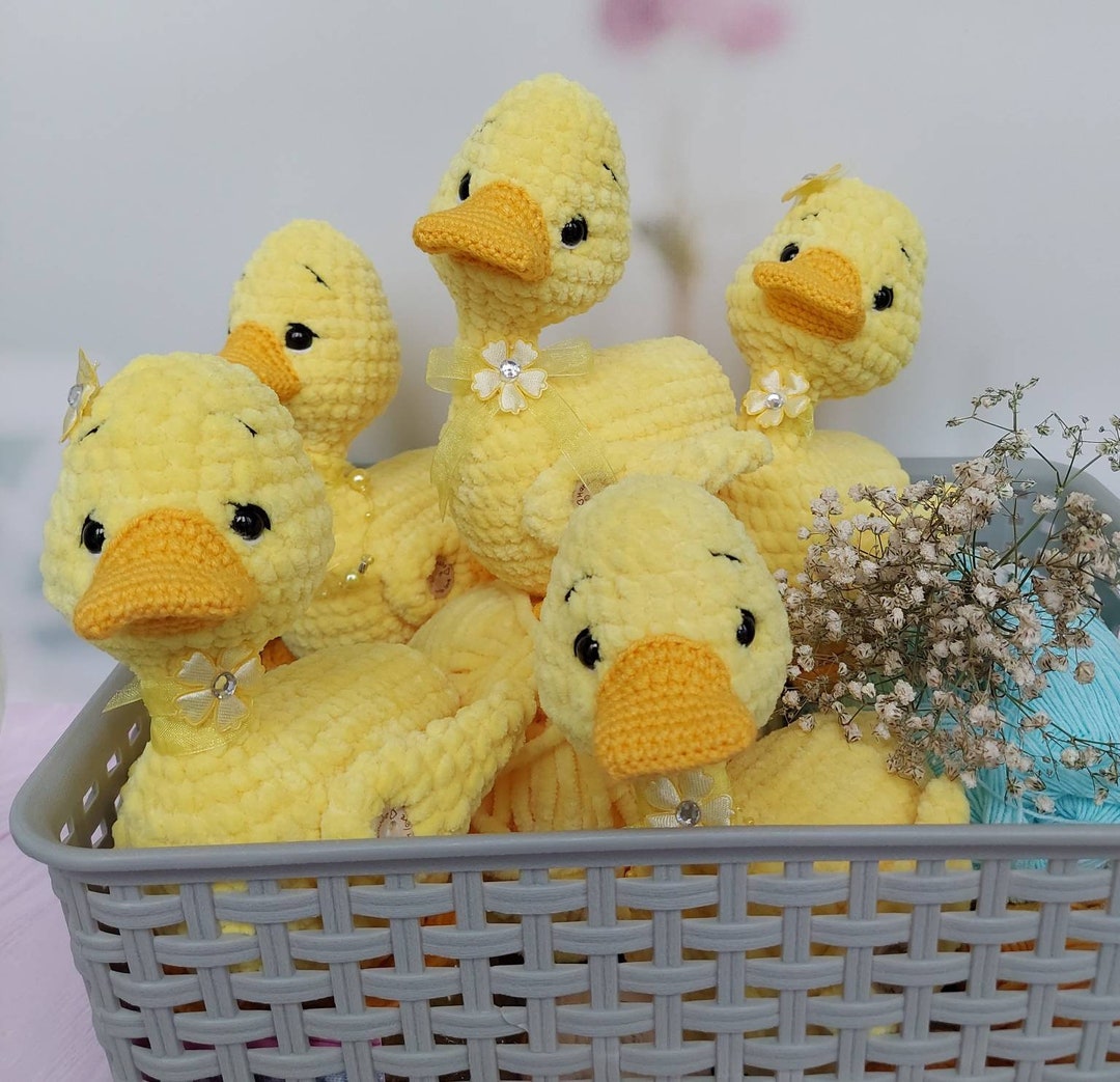 Duck Crochet Plush, Cute Duckling Plushie, Knit Amigurumi Toy, Stuffed ...