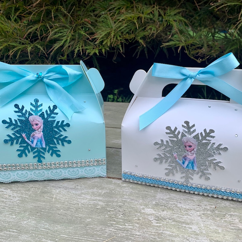 Elsa Birthday Gift Boxes - 60+ Gift Ideas for 2025