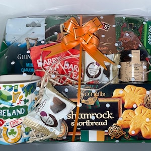 Irish Gift Hamper Ireland Snack Gift Gift Box From Ireland Irish ...