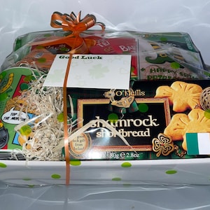 Irish Gift Hamper | Ireland Snack Gift | Gift Box From Ireland | Irish ...