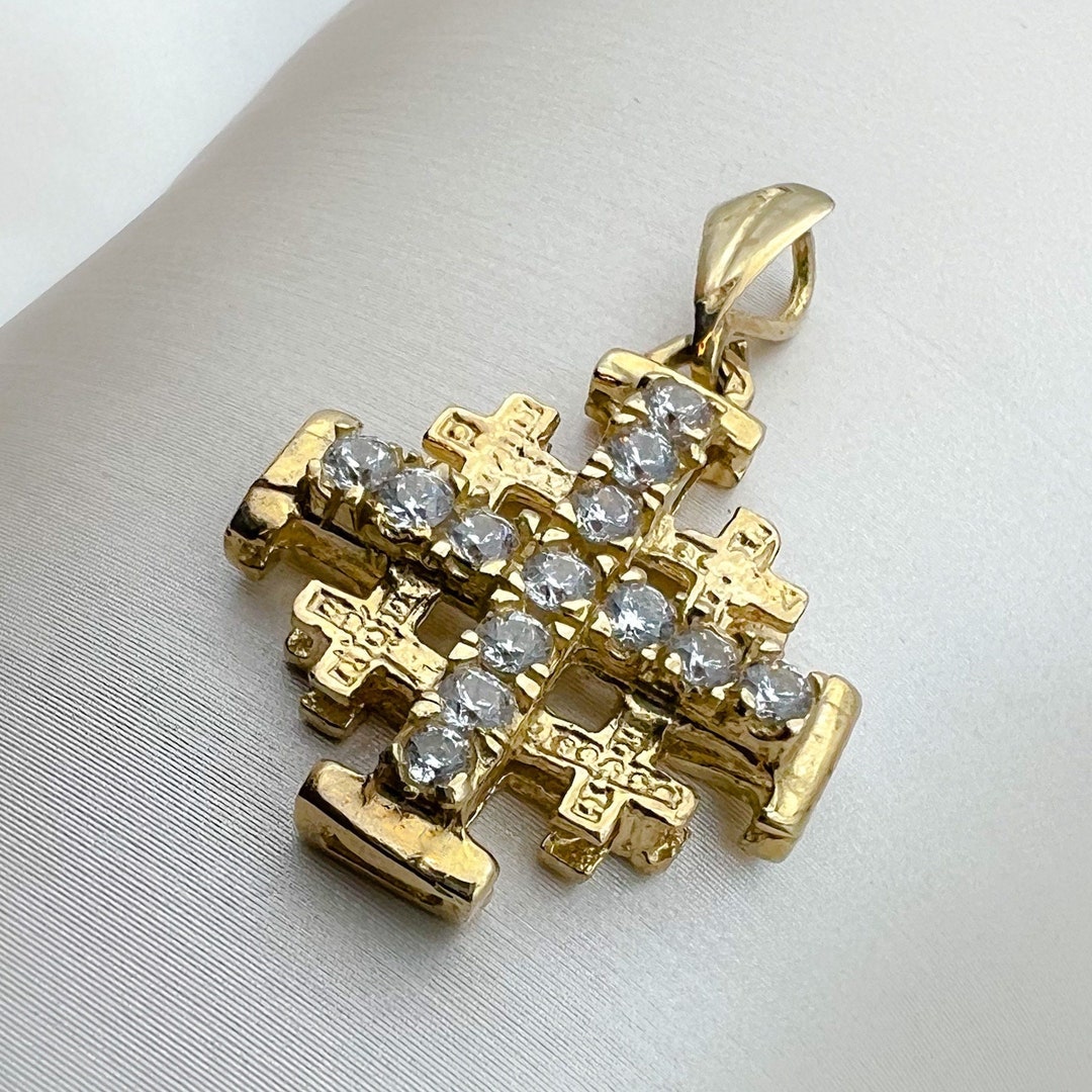 Magnificent 14k Gold Jerusalem Cross Pendant Adorned With Sparkling ...