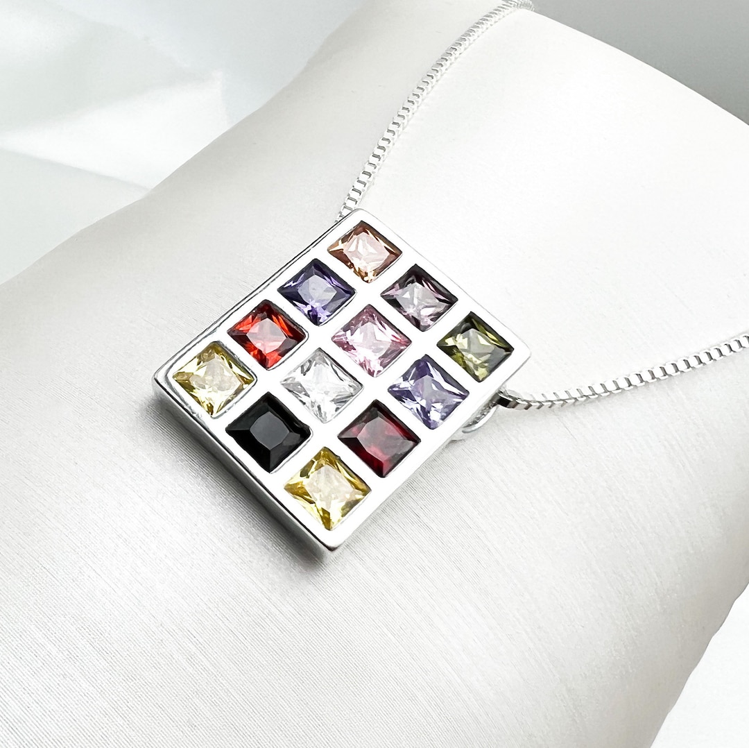 Hoshen Stones Pendant | Intricately Crafted Design | Adorned With ...