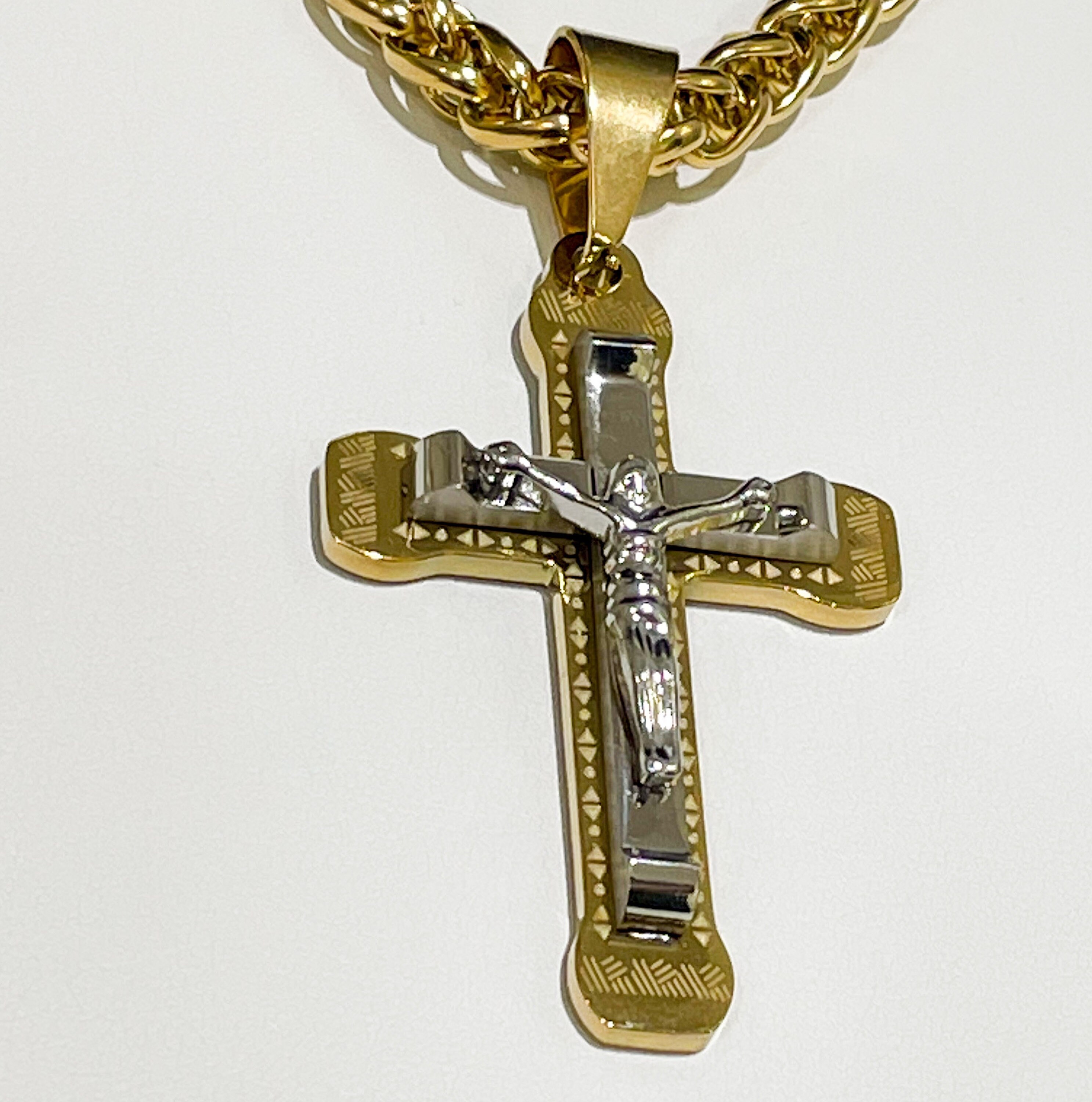 Crucifix Necklace / Jesus on the Cross With Huge Chain - Etsy