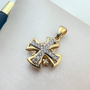 Jerusalem Cross Pendant | Sparkling 21 Diamond Inlays 0.25ct | Timeless ...