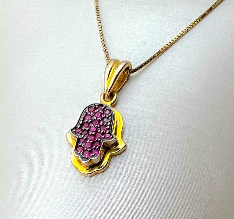Hamsa Pendant With 21 Rubies | 0.15ct Dazzling Ruby Inlay for ...