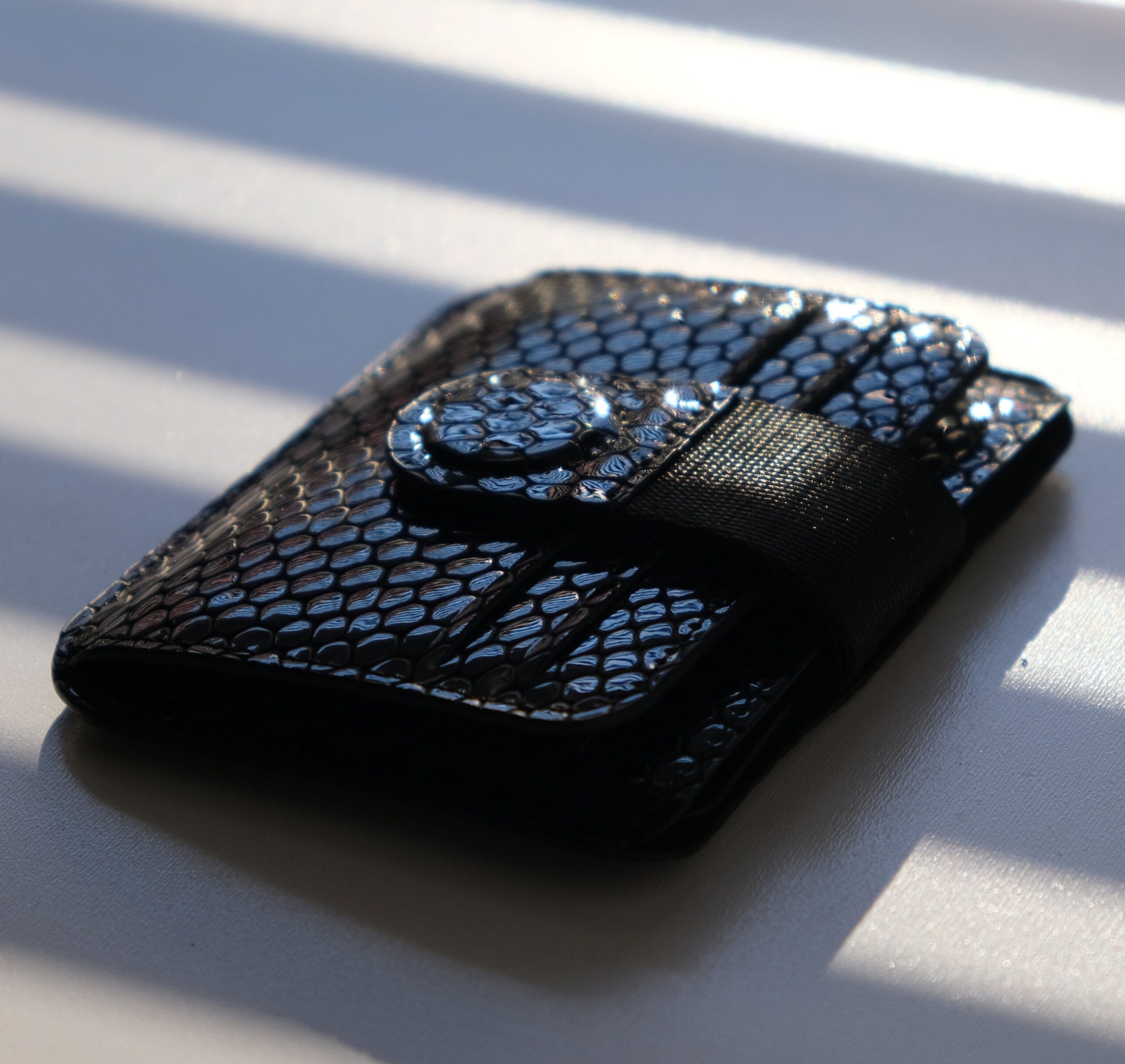 Snake Skin Wallet Luxury Card Holder Minimalist Design Mechanism Card ...