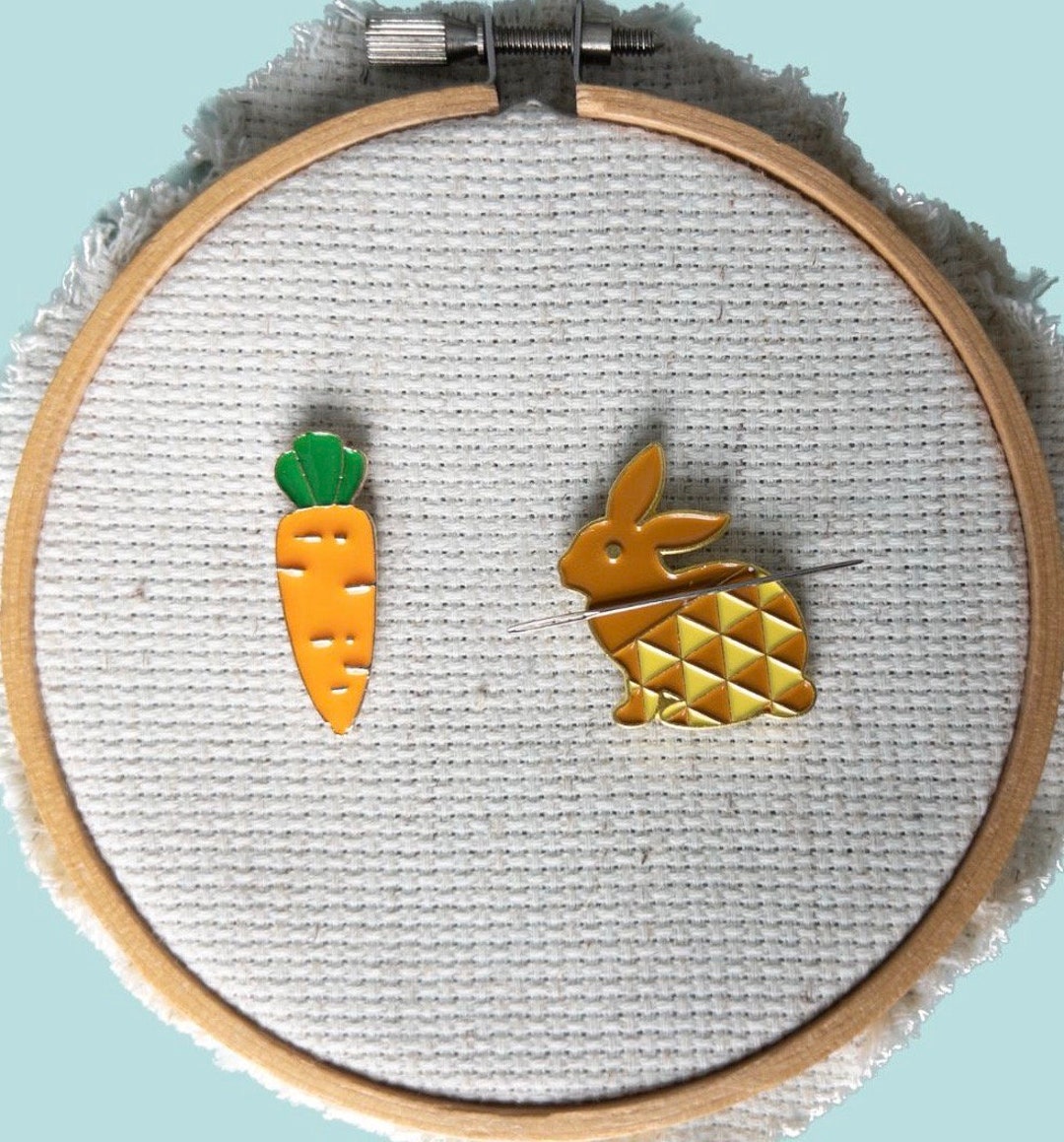 Carrot and Bunny Rabbit Enamel Needle Minders, Fridge Magnet, Magnetic ...