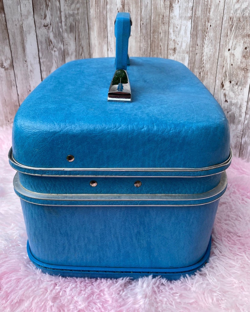 Bubblegum Blue Vintage Airway Train Case Vintage Travel Case - Etsy