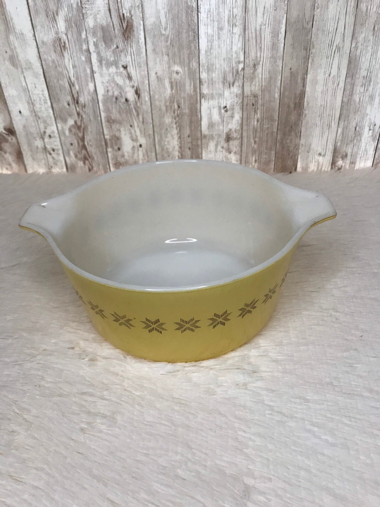 Adorable Vintage Yellow Pyrex Casserole Dish Vintage Pyrex | Etsy