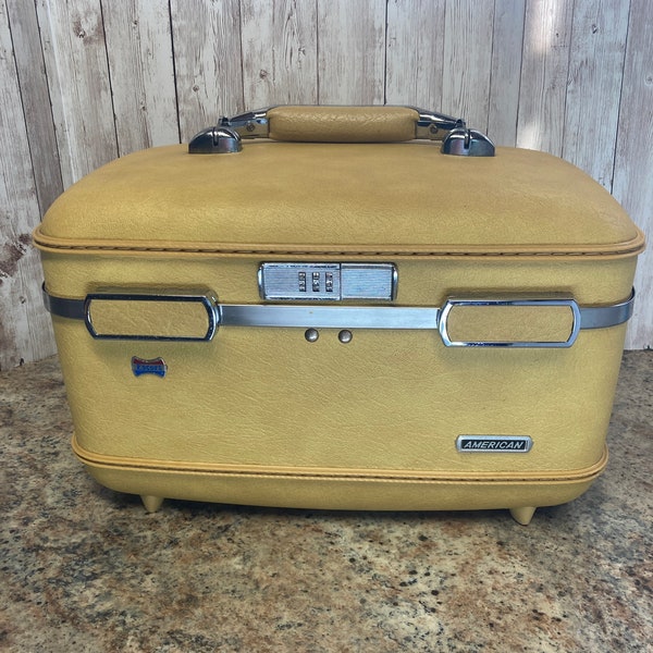 Vintage Train Case - Etsy