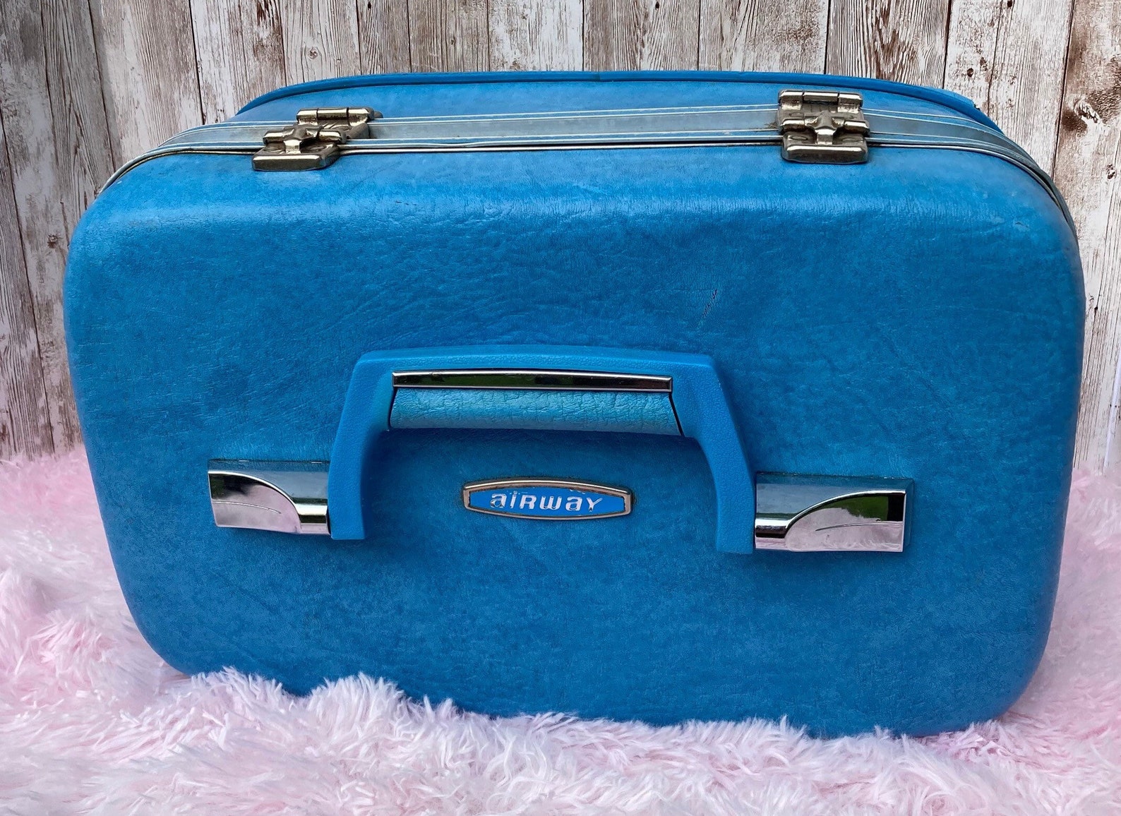 Bubblegum Blue Vintage Airway Train Case Vintage Travel Case - Etsy