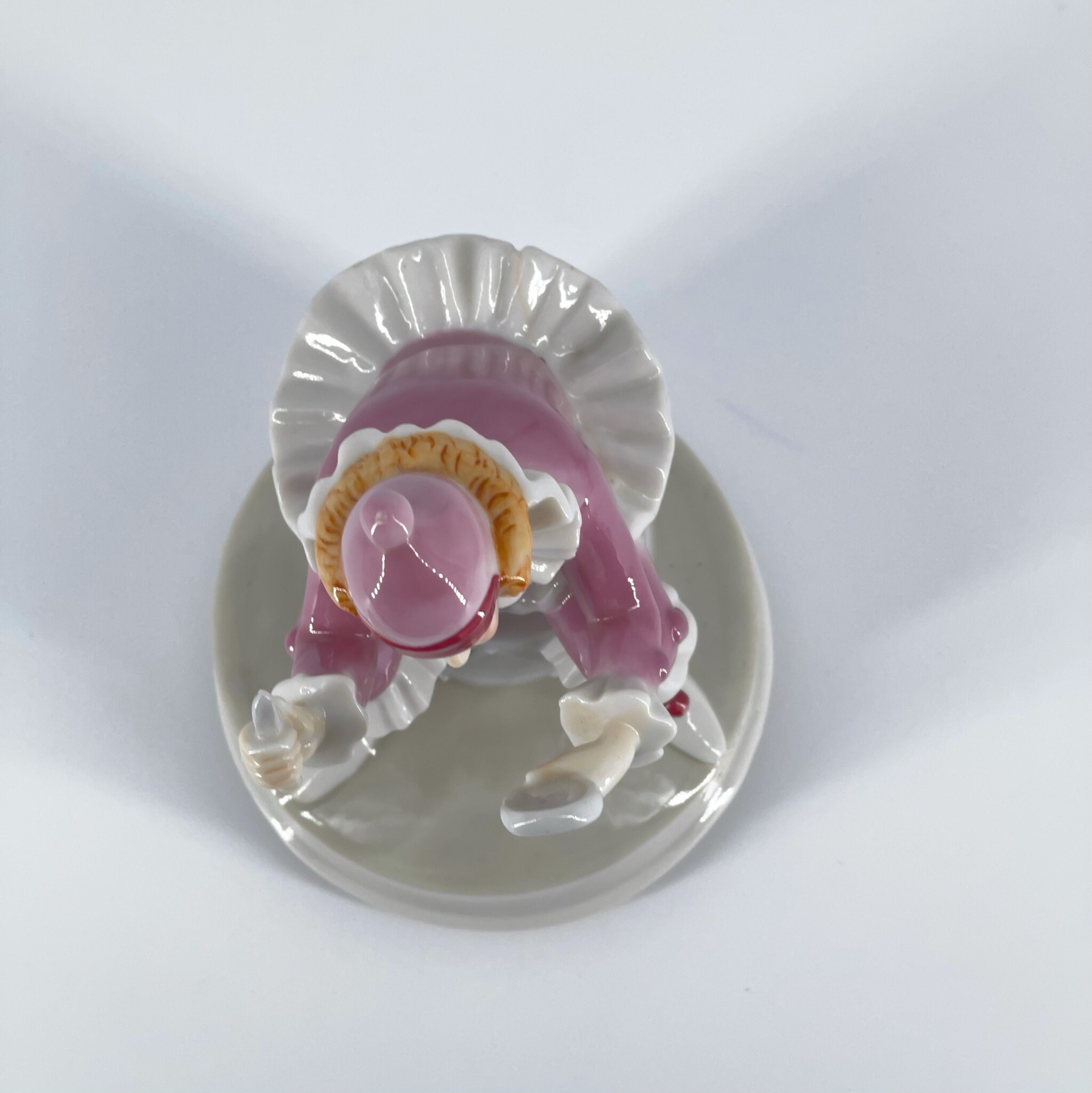 Vintage Summit Collection Exclusive Porcelain Clown Rotating Music Box ...