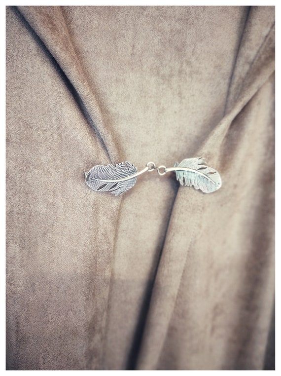 Feather Brooch Silver Shawl Pin Pin for Scarf perfect gift for Mom Lapel Pin Ponchos pin Cardigan Pin Cardigan Closure cardigan clip Etsy