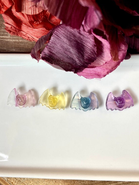 Mini Fluorite Bat Crv294 Crystal Bat Tiny Bat Carving - Etsy