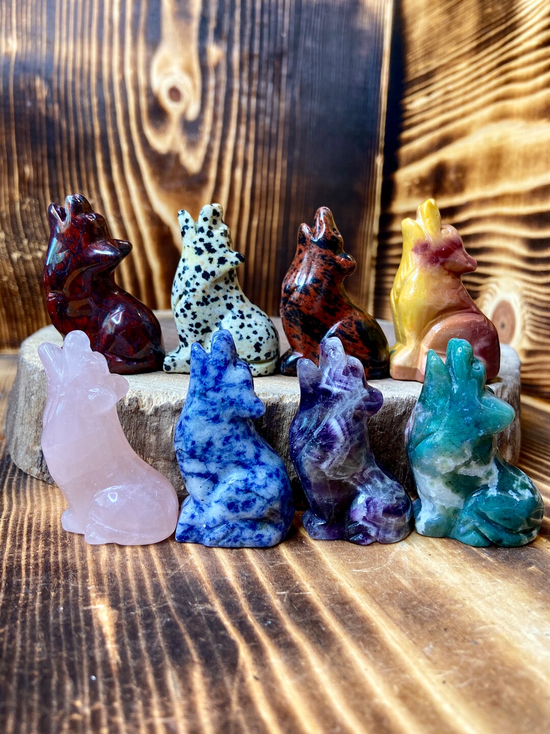 Crystal Wolf Carving, Howling Wolf, Crv213, Mookaite Wolf, Moss Agate ...