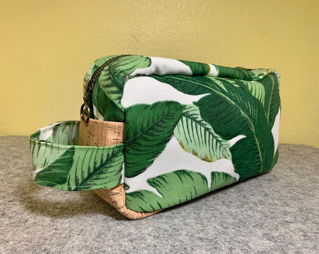 Lux Tommy Bahama Toiletry Bag Palm Leaves Cork Bottom Unisex Canvas ...