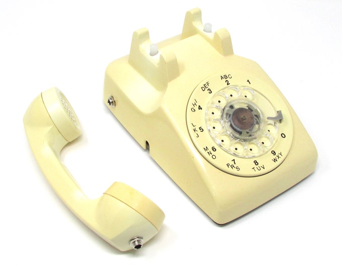 Circuit Bent Rotary Telephone; Lofi Microphone + Rotary Stutter Effect ...