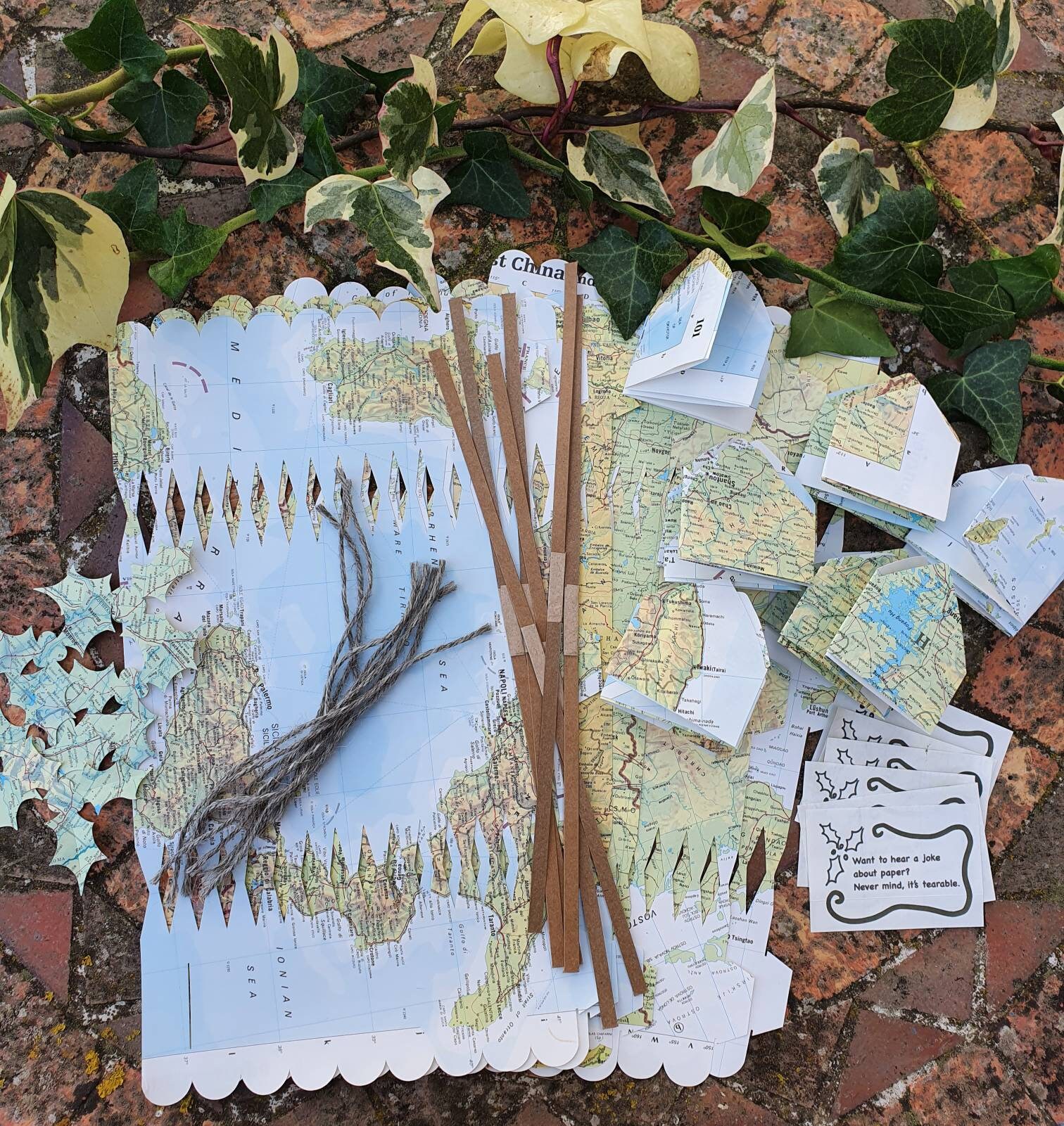 Upcycled Map Make & Fill Your Own Christmas Crackers - Etsy UK