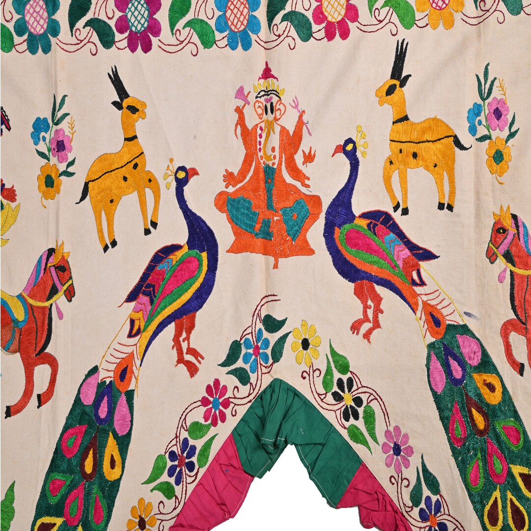 Traditional Wall Hanging, Indian Door Toran, Vintage Textile, Toran ...