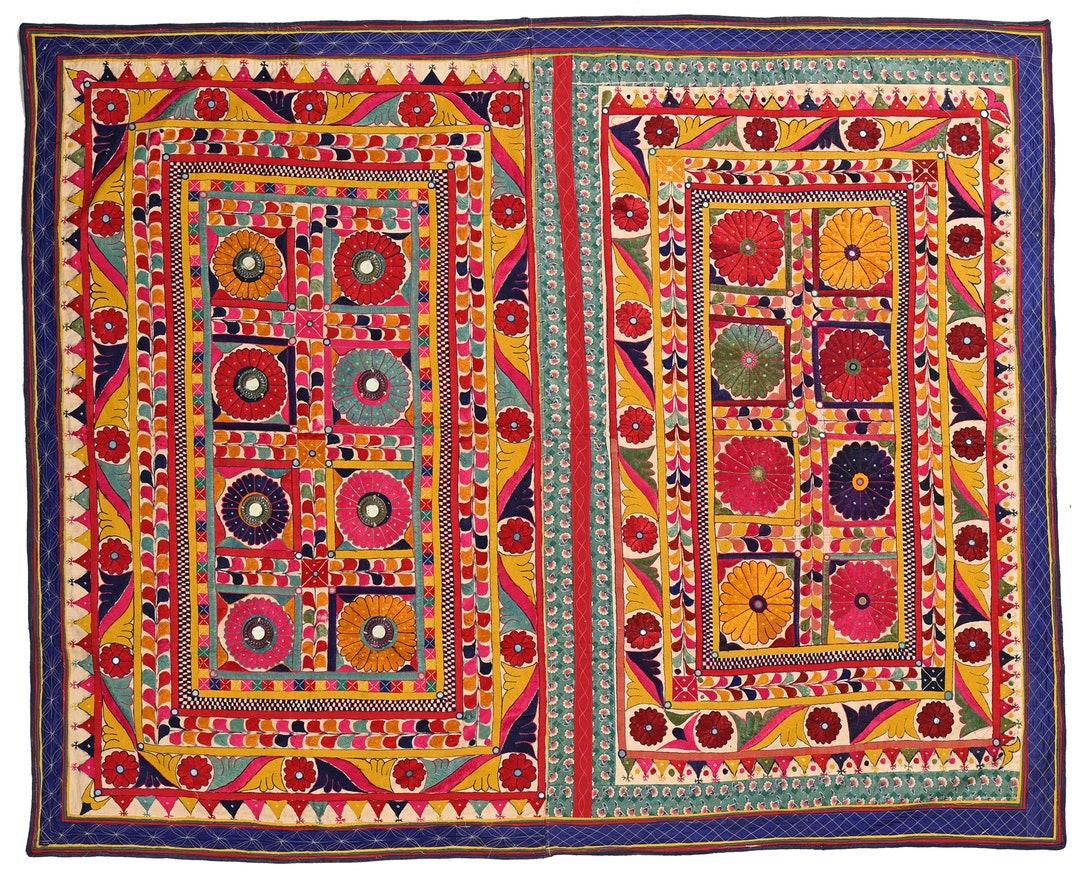 Vintage Floral Hand Embroidered Mirror Work Gujarati Textile Tapestry ...