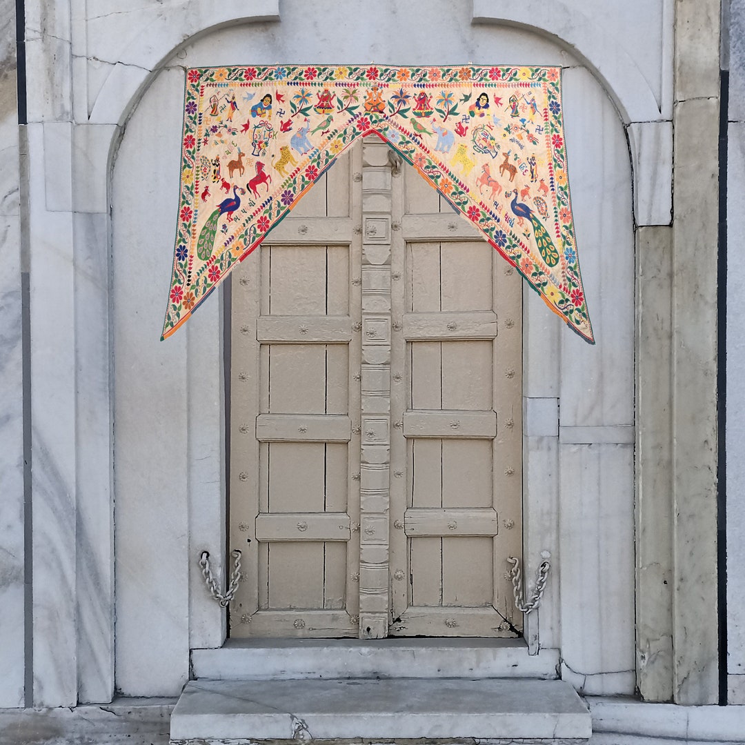 Wall Hanging, Traditional Indian Door Toran, Vintage Textile, Toran ...