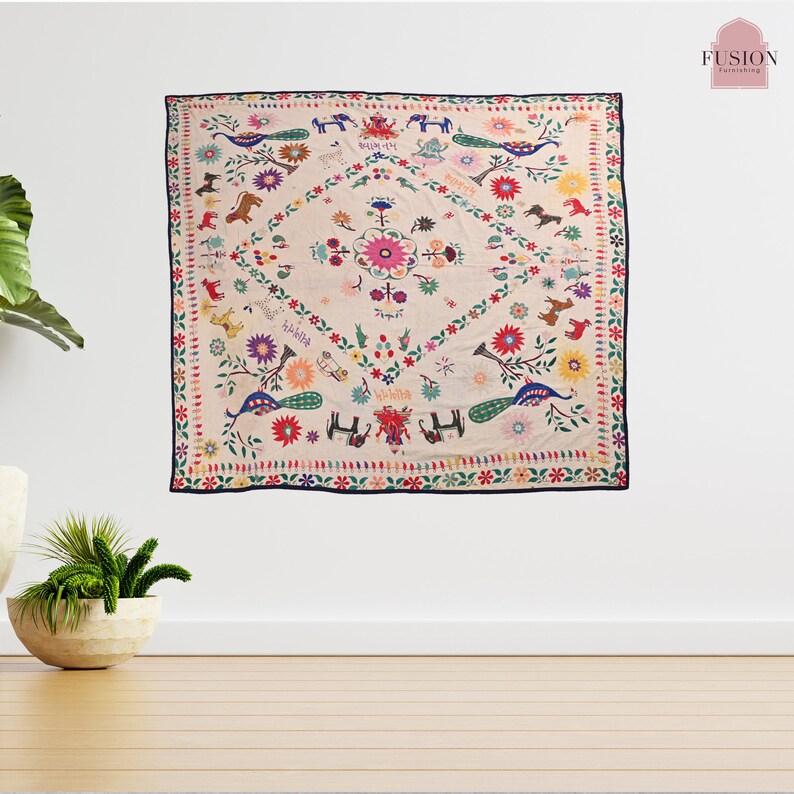 Vintage Embroidered Traditional Design Decoration Tapestry, Birds and ...