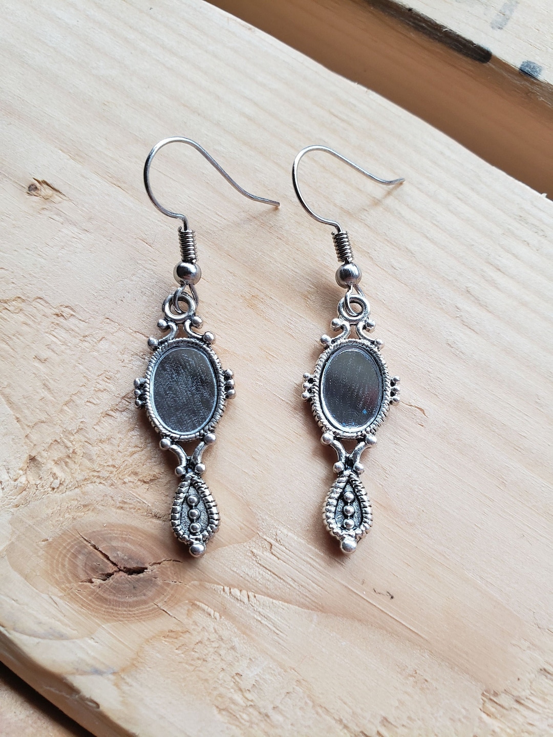 Mira Shards Ever After High Evil Queen Snow White Mirror Charm Earrings ...