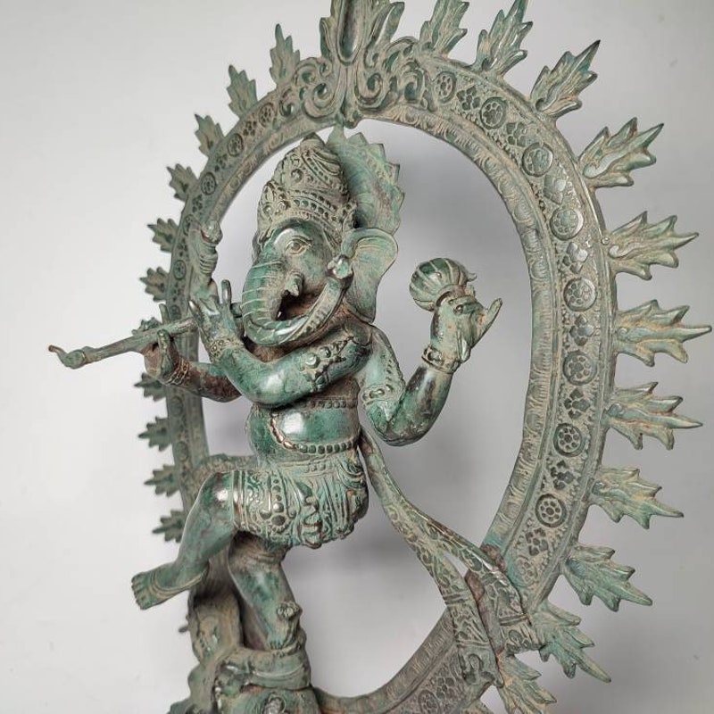 Ganesha Love - Etsy