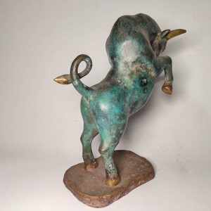 Antique Bull Statue, Big Bull, Bronze Bull Statue, Animal Figure ...