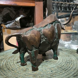 Antique Bull Statue, Big Bull, Abstract Bull, Bronze Bull Statue ...