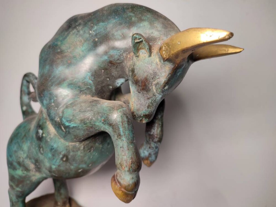 Antique Bull Statue, Big Bull, Bronze Bull Statue, Animal Figure ...
