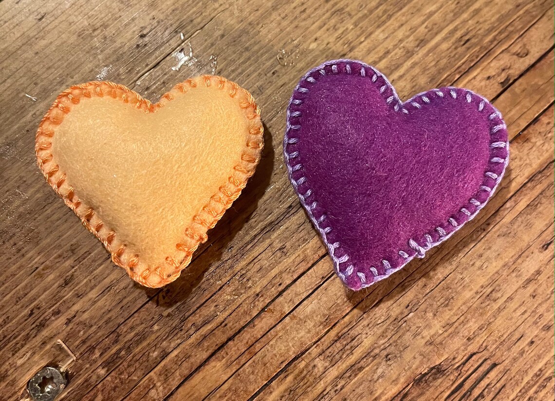 Mini Felt Pocket Hearts - Etsy Canada