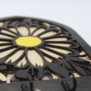 Daisy Flower / Key Hanger / Organizer - Etsy