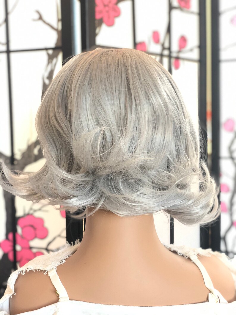 Bonnie Wig Silver Highlights Wig. High Quality Synthetic Material. Lace ...