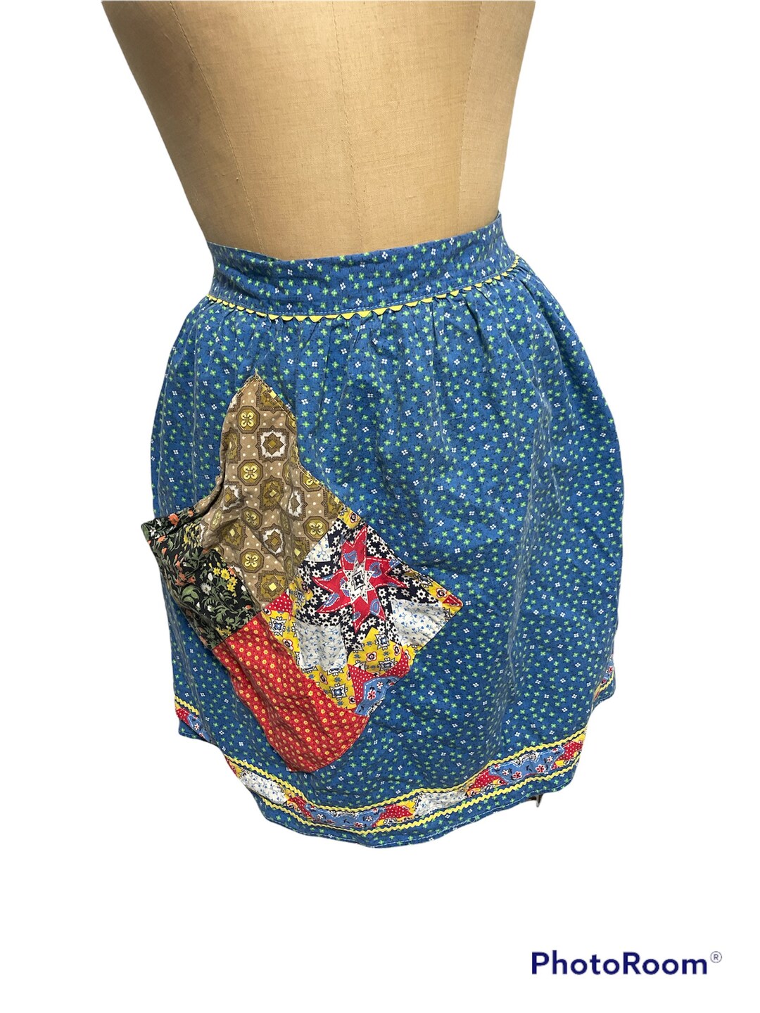 Vintage 1950’s Apron Patchwork Blue Yellow Red Blue Bricklebrack - Etsy
