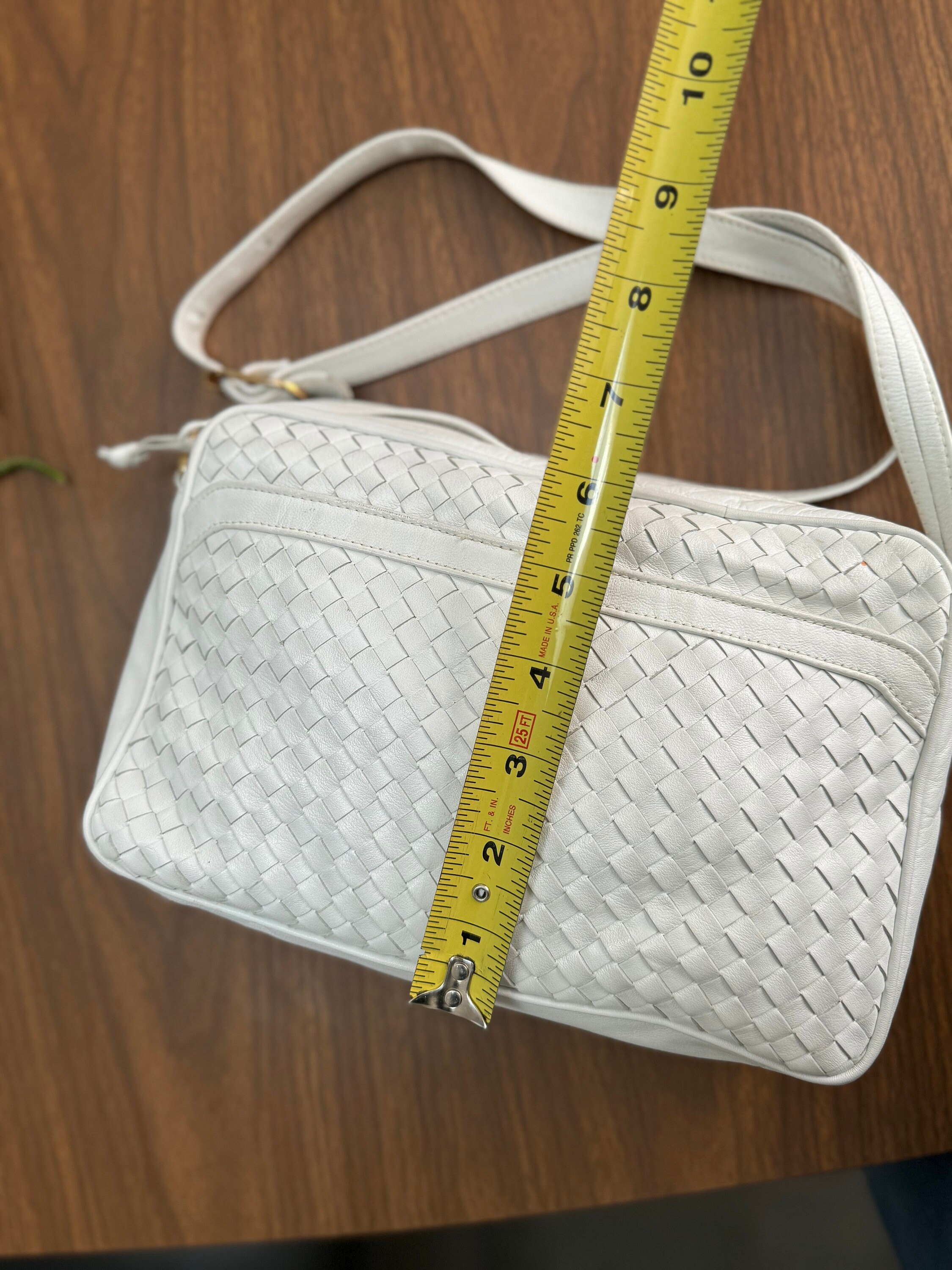 Vintage 70s Ganson Made in Hong Kong White Woven Leather Cross Body ...