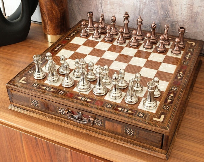 Modern Gold & Silver Metallic Chess Set With Pieces | Large Chess Set ...