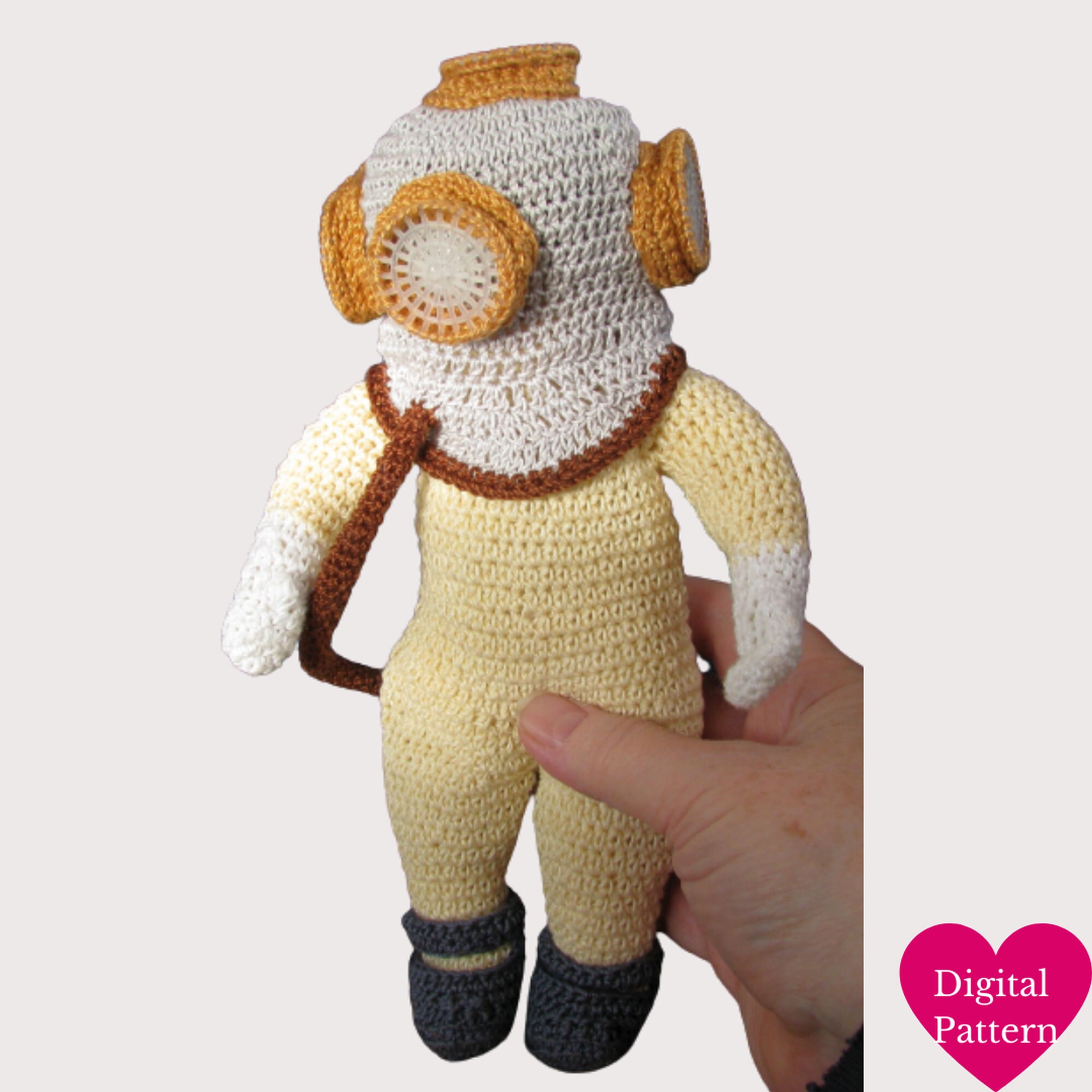 Amigurumi Doll Deep Sea Diver Outfit Crochet PATTERN, Nautical Deep ...