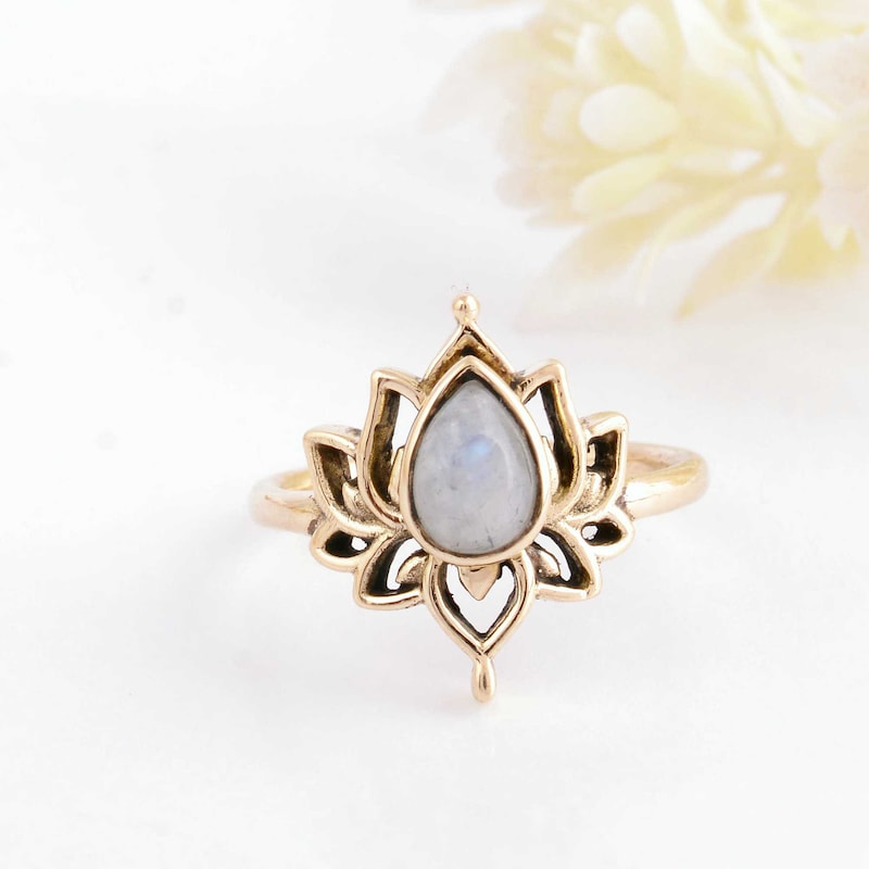 Lotus Ring - Etsy