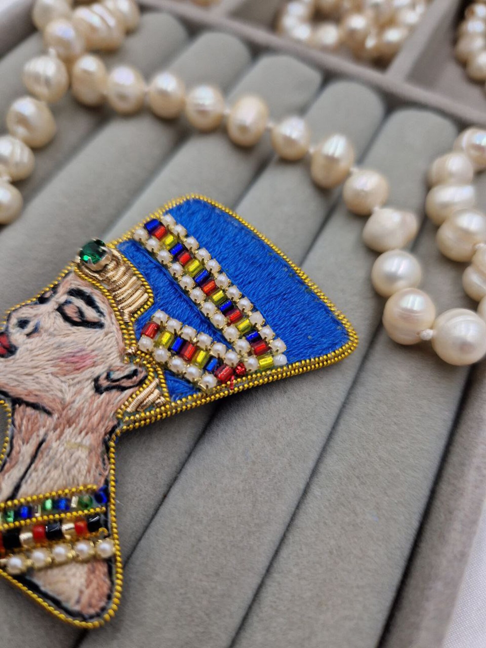 Embroidered Brooch of the Egyptian Queen Nefertiti Egyptian Gift ...