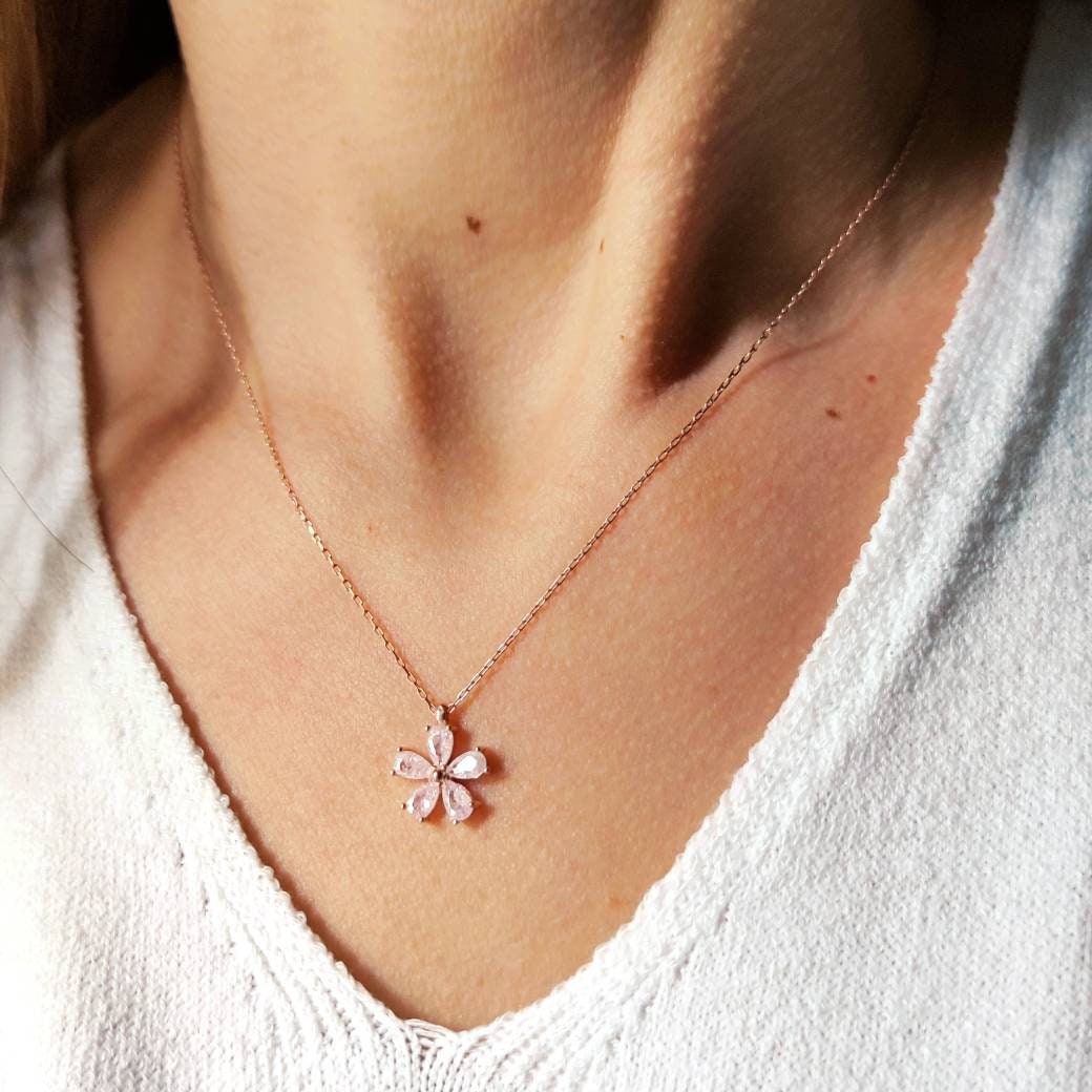 14K Gold Necklace, Flower Necklace, Tiny Flower Pendant, Dainty Pendant ...