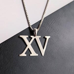 Sterling Silver Roman Numeral Necklace - Personalized Date Pendant - Etsy