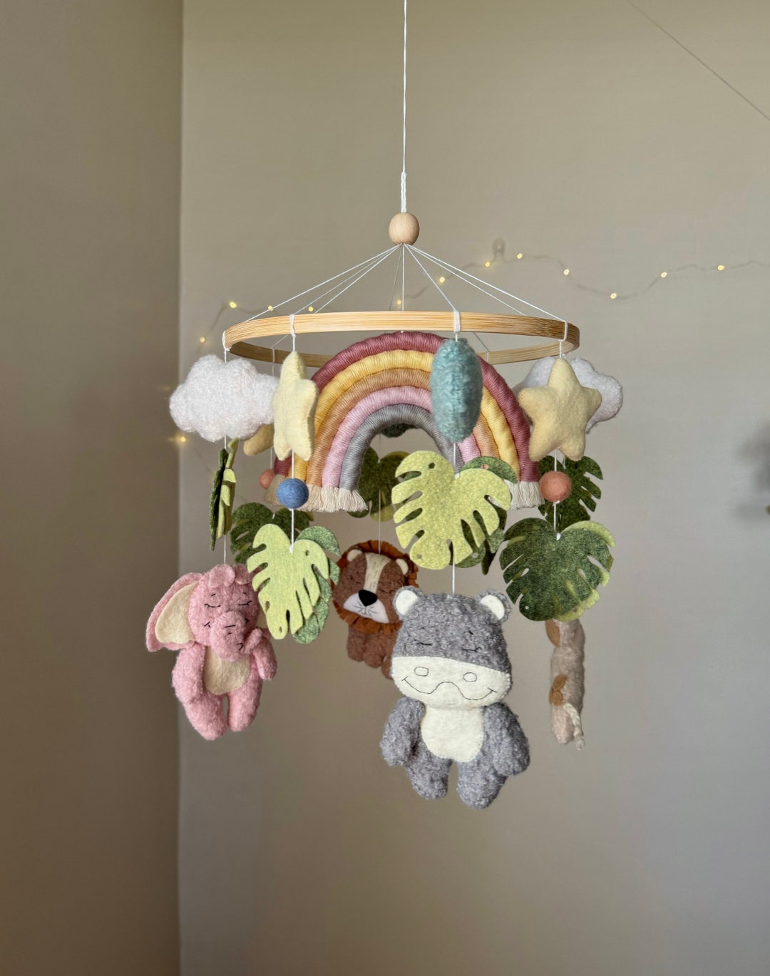 Boucle Safari Baby Mobile: Felt Jungle Animals & Rainbow - Etsy