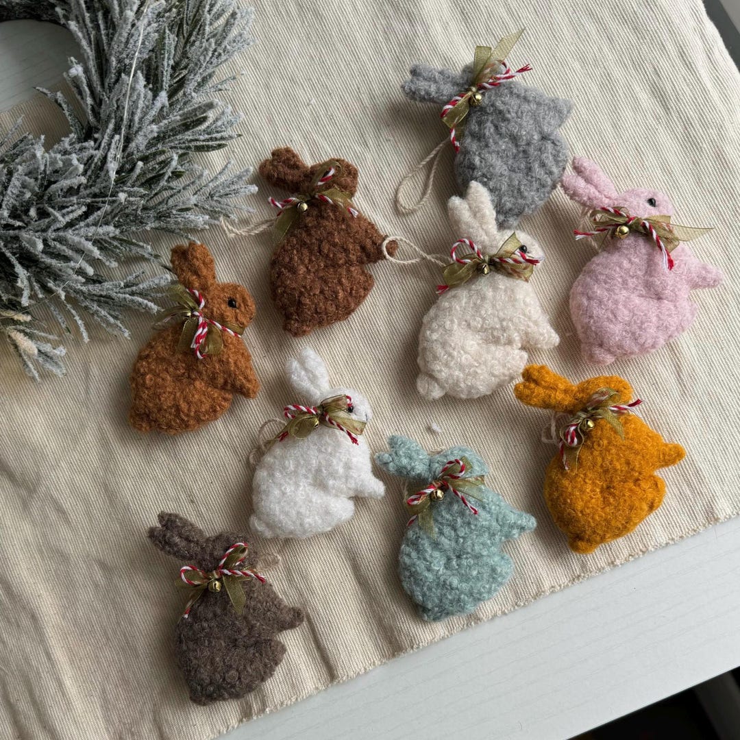 Boucle Bunny Christmas Ornament: Felt Holiday Decoration - Etsy