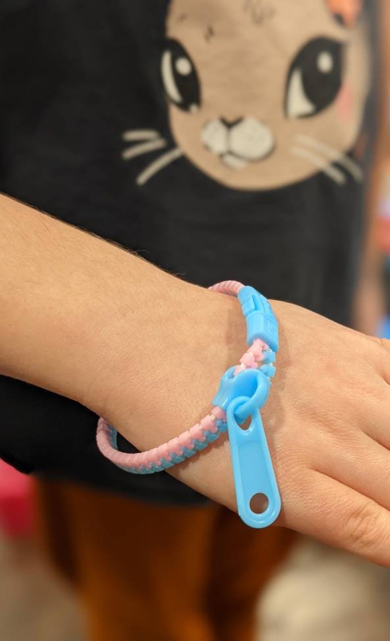 Fidget Zipper Party Favour - Etsy