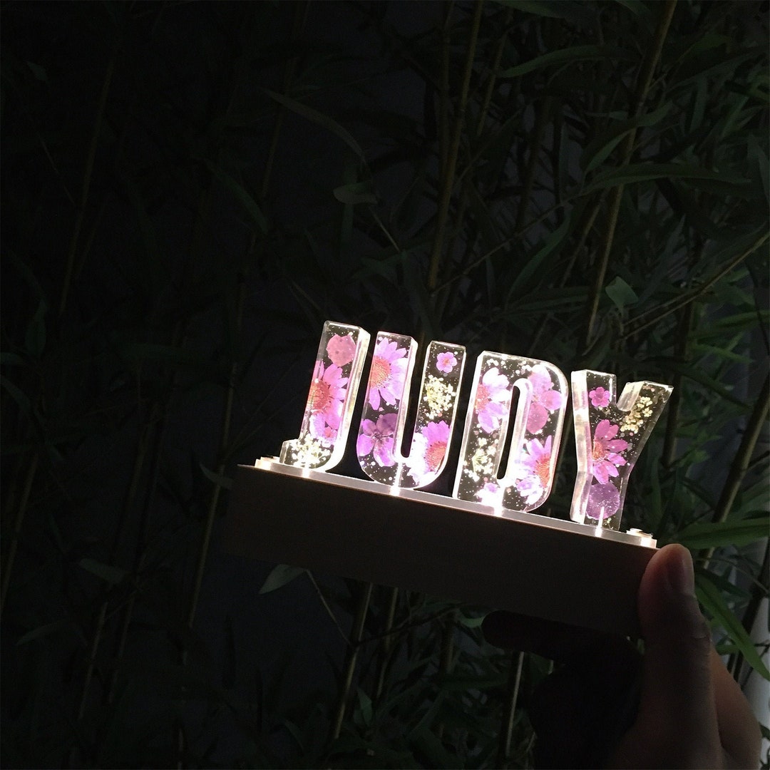 Custom Real Flower Night Light,custom Color Letter Dried Flower Resin ...