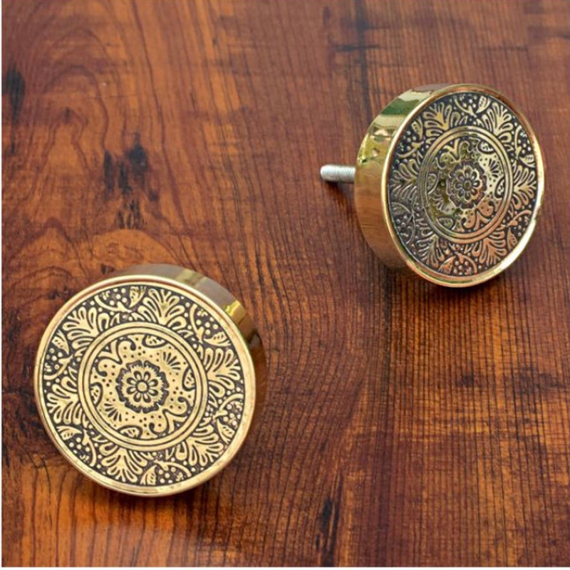 Brass Knobs and Pulls - Etsy